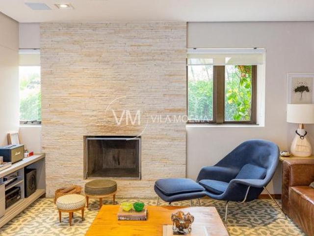 Apartamento com 217 m², 3 quartos sendo 3 suítes à venda no bairro Itaim Bibi