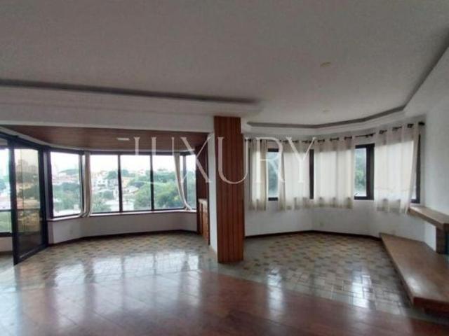 Apartamento com 217 m², 4 quartos sendo 3 suítes à venda no bairro Vila Madalena