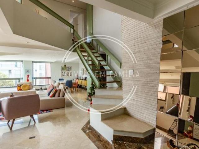 Apartamento com 210 m², 3 quartos sendo 3 suítes à venda no bairro Pompéia