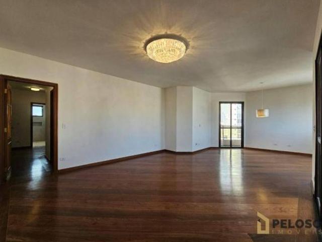 Apartamento com 210m² | 4 dormitórios | 2 suítes | 3 vagas | Santana São Paulo/SP