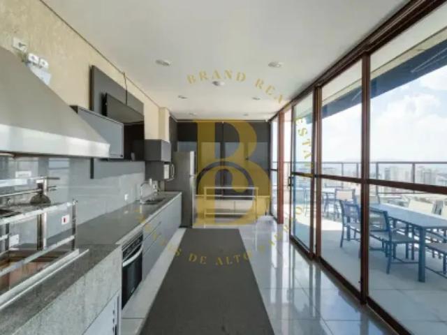 Apartamento com 210m á venda no Jardim Paulista, 3 quartos e 2 vagas próximo a Av Paulista