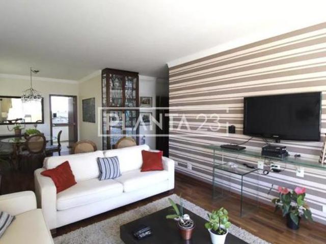 Apartamento com 211 m², 3 quartos sendo 1 suíte à venda no bairro Itaim Bibi