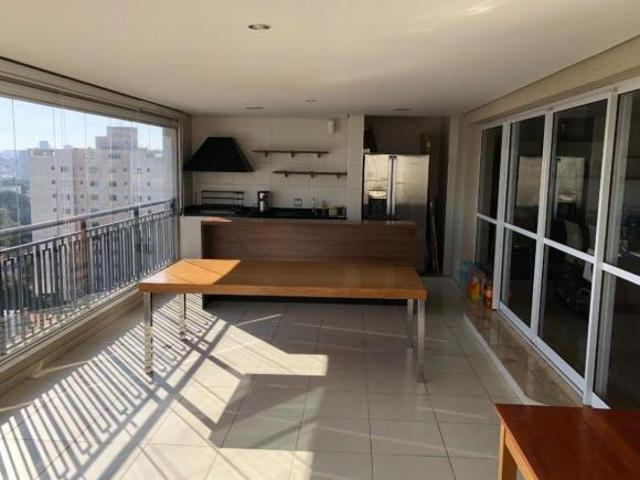 Apartamento com 213 m² e 3 quartos à venda em Ipiranga