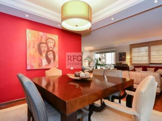 Apartamento com 226m² a venda no Morumbi