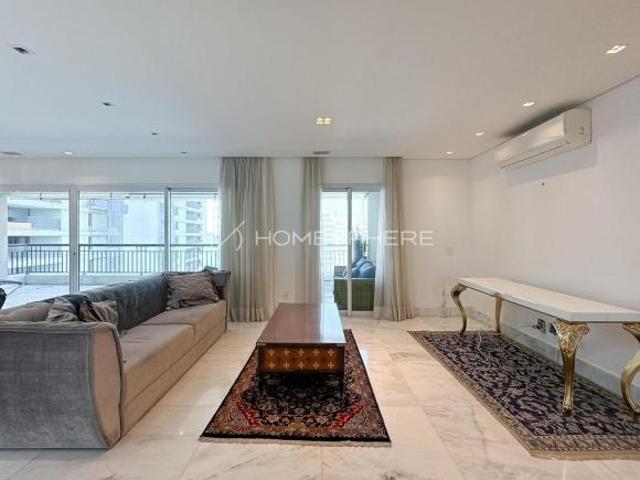 Apartamento com 223 m², 2 quartos sendo 2 suítes à venda no bairro Paraíso