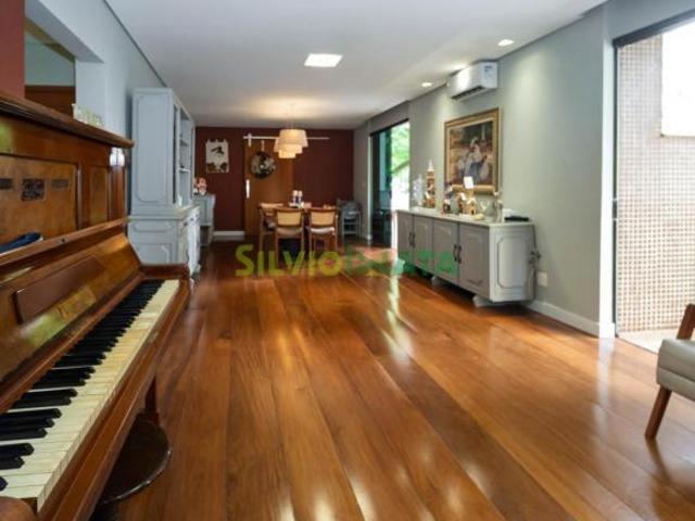 Apartamento com 223 m² à venda por R$ 1.298.000,00, na Zona 01 de Maringá