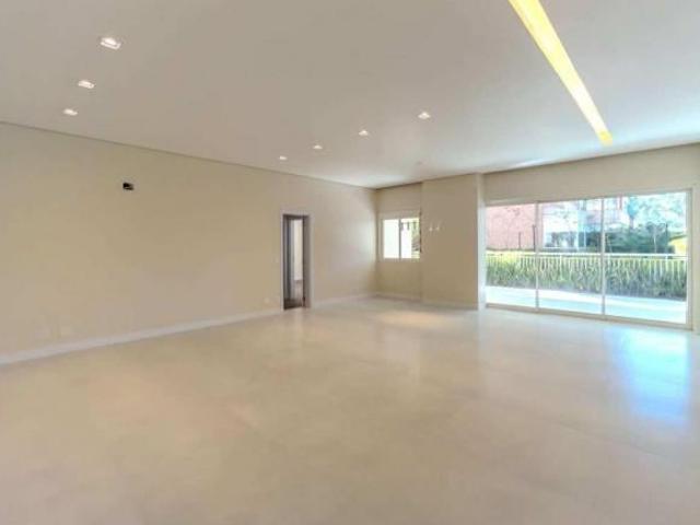 Apartamento com 223m², 3 suítes e 3 vagas à venda no Tamboré Alphaville, Santana de Parnaíba