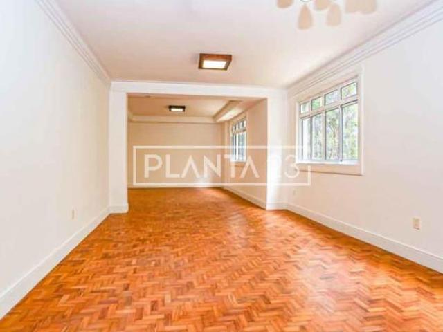 Apartamento com 239 m², 3 quartos sendo 1 suíte à venda no bairro Bela Vista