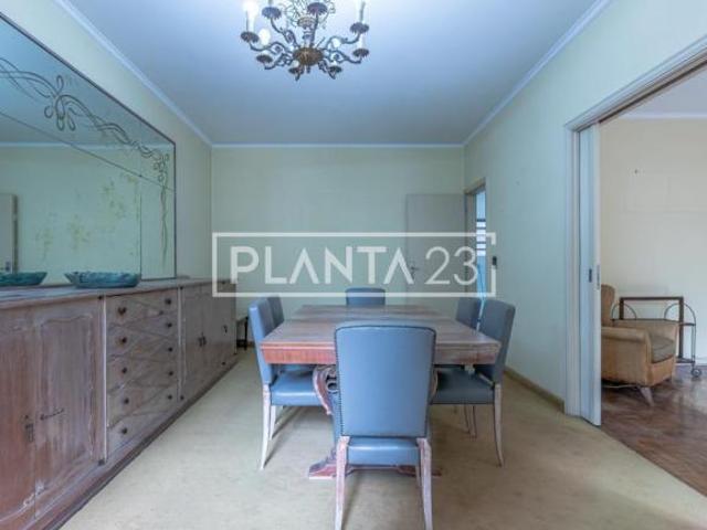 Apartamento com 239 m², 3 quartos sendo 1 suíte à venda no bairro Jardim América