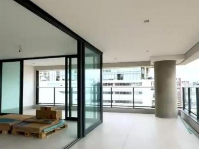 Apartamento com 230m², 4 quartos sendo 4 suítes à venda no bairro Pinheiros