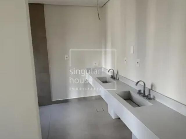 Apartamento com 232.0 m², à venda no bairro Pinheiros