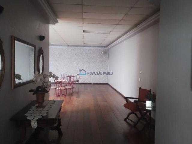 Apartamento com 232m² 3 quartos 3 vagas proximo ao Pq.da Aclimação