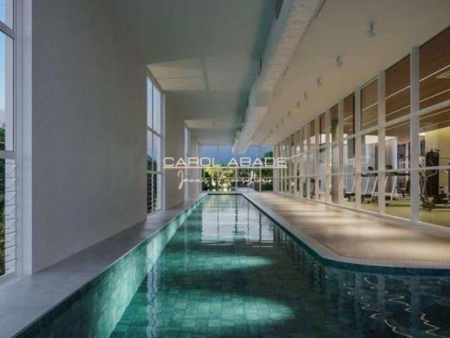 Apartamento com 248 m², com 4 suítes, com 3 vagas a venda no Jardins