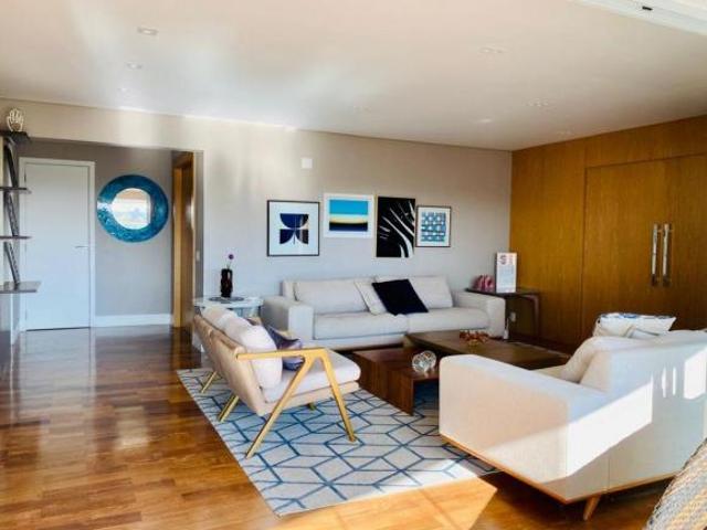 Apartamento com 258 m² e 3 quartos à venda em Alphaville Empresarial