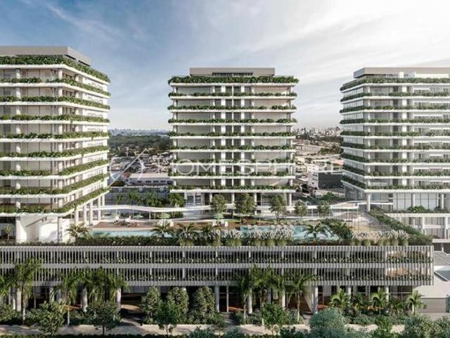 Apartamento com 251 m², 4 quartos sendo 4 suítes à venda no bairro Casa Verde