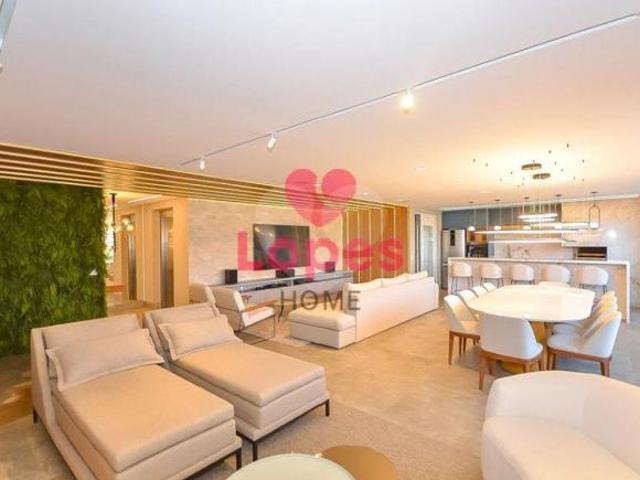 Apartamento com 260 m² e 4 quartos à venda em Mossunguê