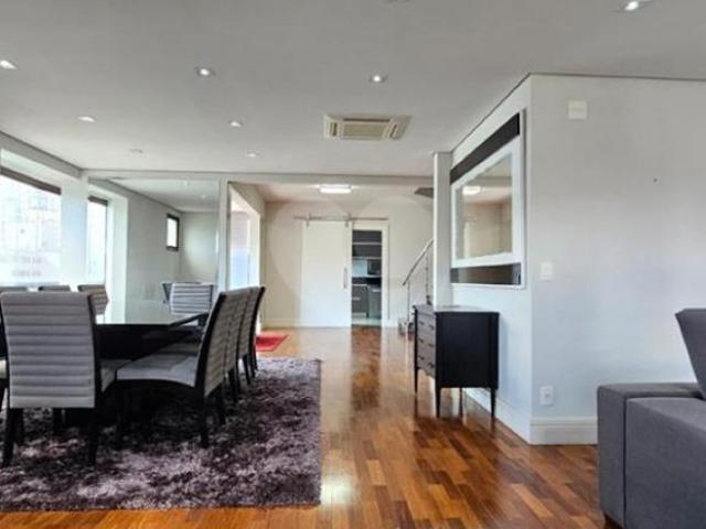 Apartamento com 270 m² e 4 quartos à venda em Jardim Paulista