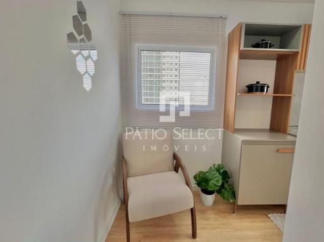 Apartamento com 27 m², 1 quarto sendo 1 suíte à venda no bairro Centro