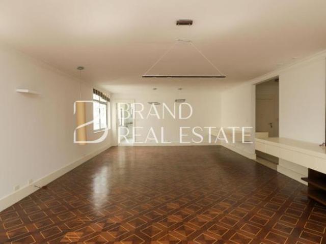Apartamento com 280 m², 4 quartos sendo 2 suítes,3 vagas à venda no bairro Santa Cecilia