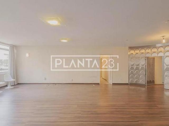 Apartamento com 291 m², 3 quartos sendo 1 suíte à venda no bairro Jardim América
