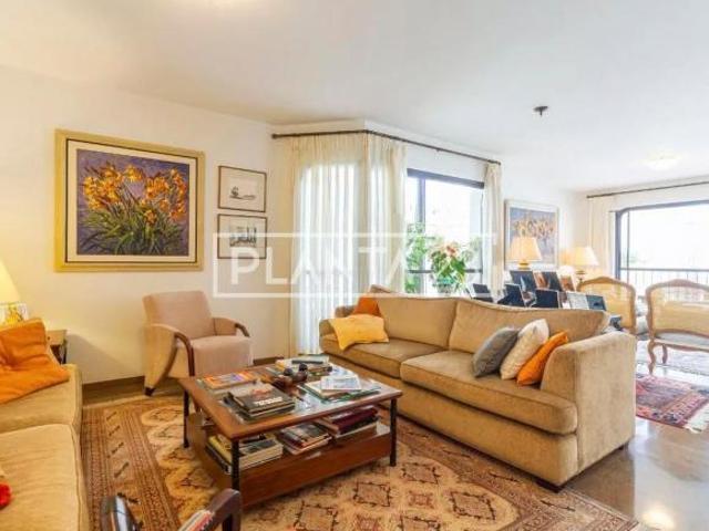 Apartamento com 291 m², 4 quartos sendo 3 suítes à venda no bairro Jardim Paulista
