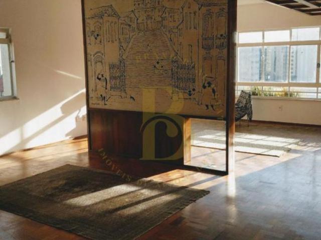 Apartamento com 292 m², 4 quartos sendo 1 suíte à venda no bairro Bela Vista