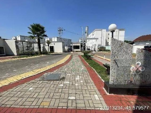 Apartamento com 2 dorm à venda, 42 m² por R$ 123.904,77 Jardim das Bandeiras Taubaté/SP