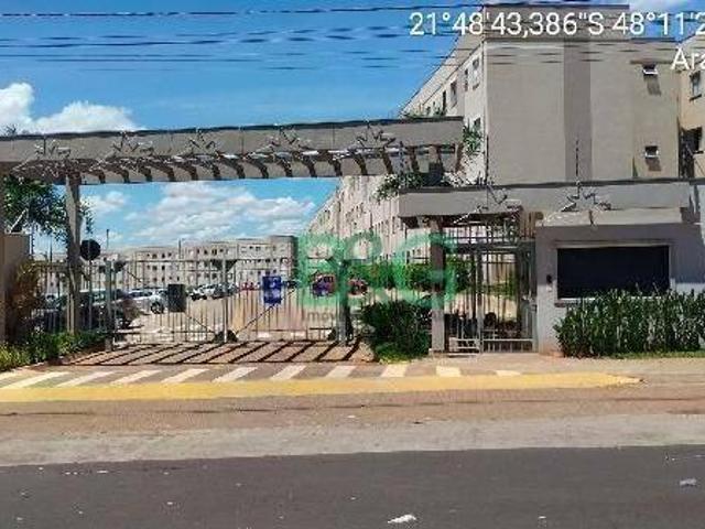 Apartamento com 2 dormitórios à venda, 43 m² por R$ 94.518,84 Campos Ville Araraquara/SP
