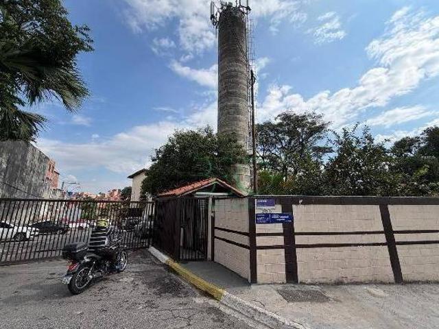 Apartamento com 2 dorm à venda, 47 m² por R$ 108.080,77 Vila América Carapicuíba/SP