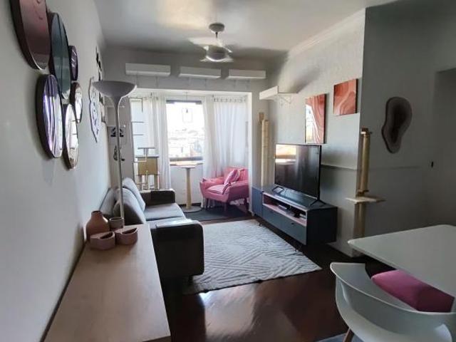 Apartamento com 2 dorm sala para 2 amb 2 vagas Andar alto Jd.Ester SP