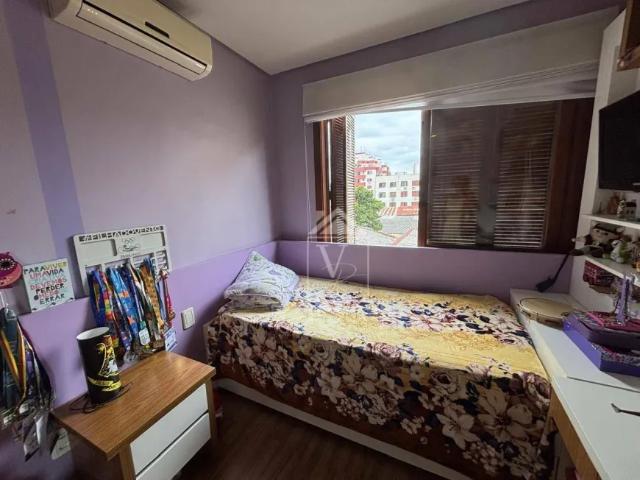 Apartamento com 2 dormitórios à venda, 73 m² por R$ 498.000,00 Santana Porto Alegre/RS