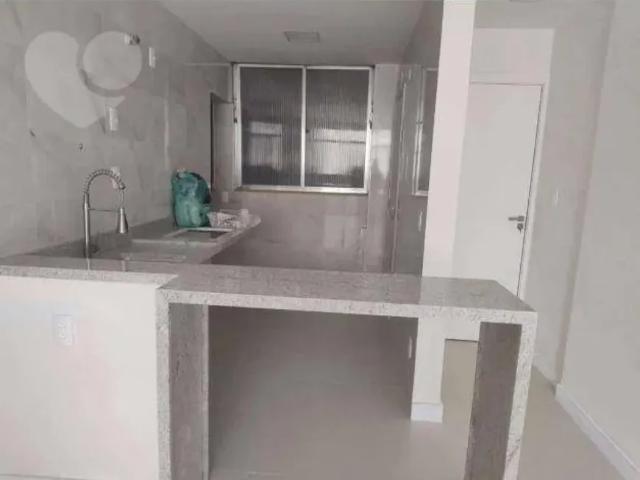 Apartamento com 2 dormitórios à venda, 70 m² por R$ 600.000,00 Icaraí Niterói/RJ