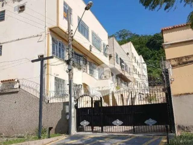 Apartamento com 2 dormitórios à venda, 70 m² por R$ 341.000,00 Centro Niterói/RJ