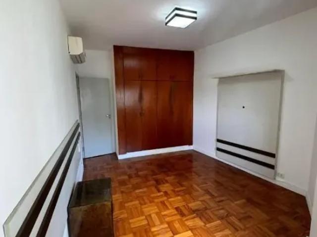 Apartamento à venda na Bela Vista, São Paulo SP: 2 quartos, 2 banheiros, 1 vaga de garagem, 72m² de