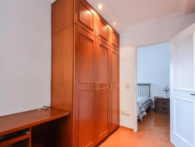 Apartamento à venda em São Paulo SP, Chácara Inglesa: 2 quartos, 1 suíte, 2 banheiros, 2 vagas e 74m