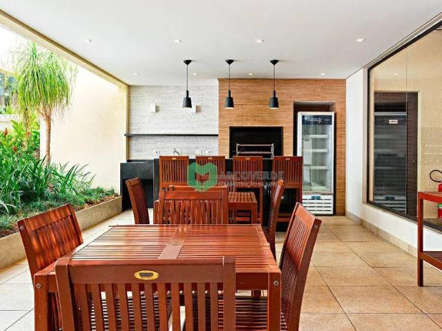 Apartamento com 2 dormitórios à venda, 75 m² por R$ 950.000,00 Brooklin São Paulo/SP