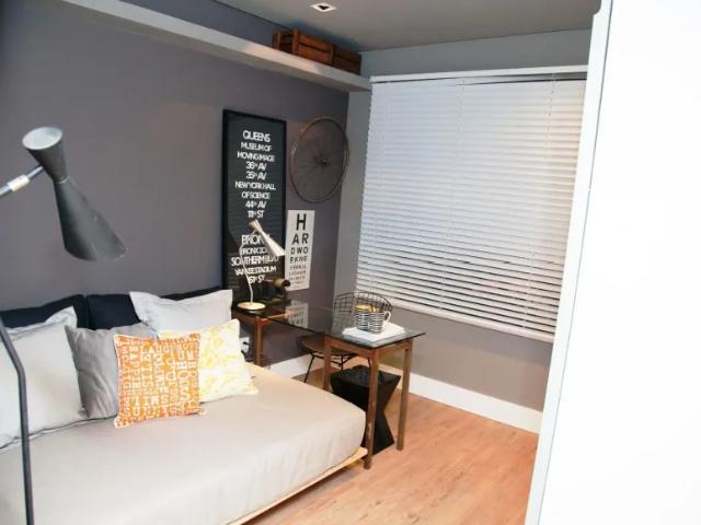 Apartamento com 2 dormitórios à venda, 82 m² por R$ 1.010.000,00 Menino Deus