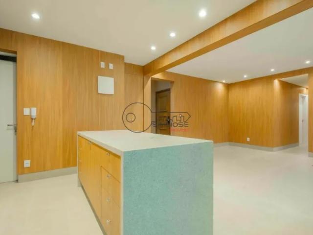 Apartamento com 2 dormitórios à venda, 95 m² por R$ 1.800.000 Itaim Bibi São Paulo/SP