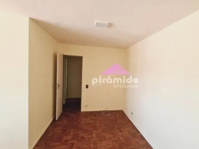 Apartamento com 2 dormitórios à venda, 115 m² por R$ 370.000,00 Centro São José dos Campos/SP