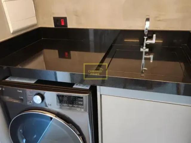 Apartamento com 2 dormitórios mobiliado para venda na Vila Mariana