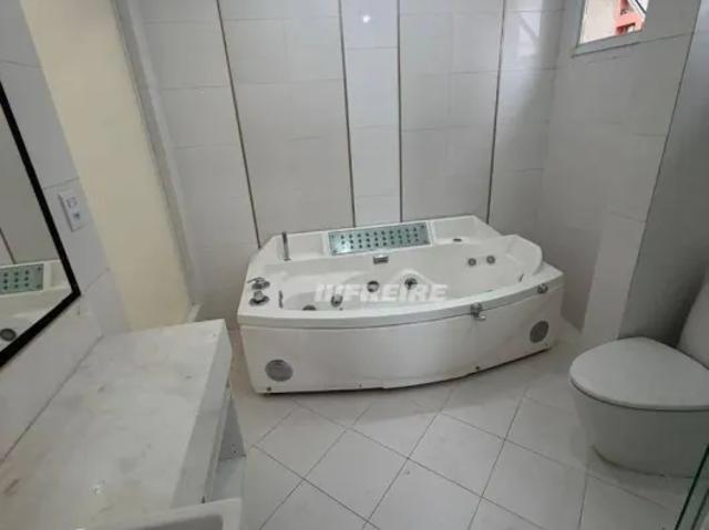 Apartamento com 2 dormitórios para alugar, 130 m² por R$ 6.268,08/mês Jardim Bela Vista Santo An