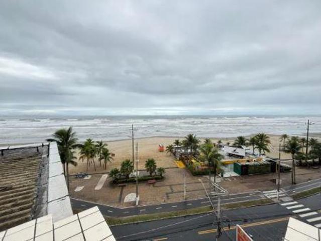 Apartamento com 2 dormitórios, 68m², 1 vaga, com vista mar, em Ocian