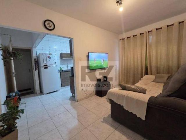 Apartamento com 2 dormitórios, 70 m² por R$ 350.000