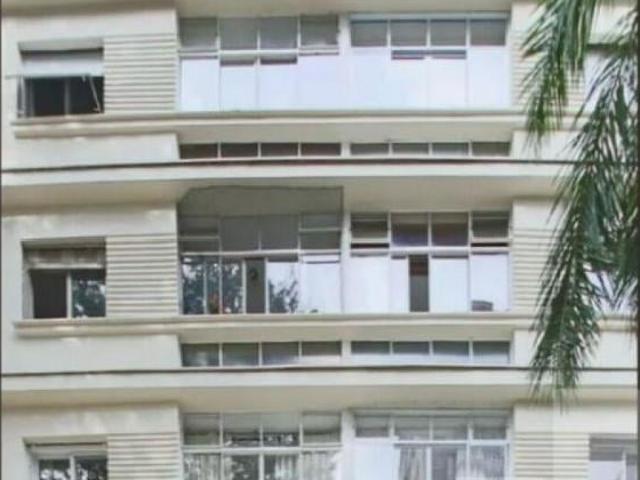 Apartamento com 2 dormitórios, 97 m2 bem distribuídos, ótima oportunidade para investidor