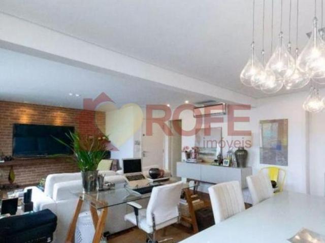 Apartamento com 2 dormitórios, 124 m²