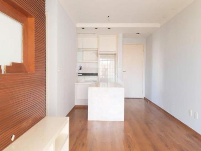 Apartamento com 2 dormitórios, 1 suíte na Santa Cecília