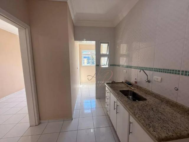 Apartamento com 2 dormitórios, 1 suíte à venda, 63 m² por R$ 370.000 Jardim Europa Edifício Flor