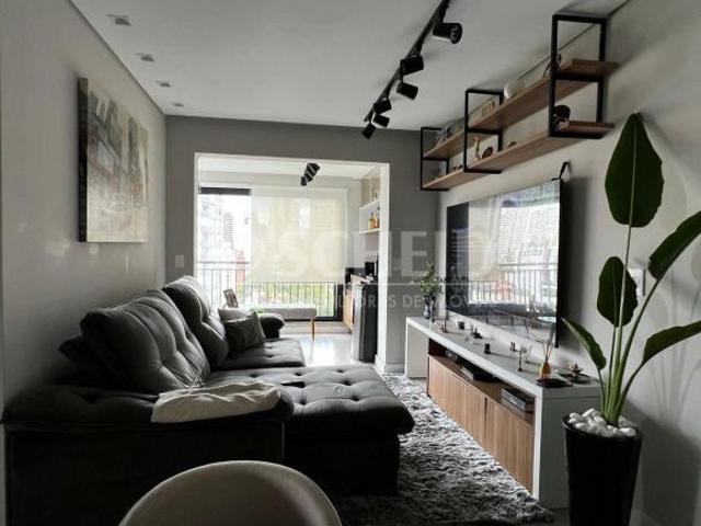 Apartamento com 2 Dormitórios 1 suíte e 2 vagas com 62m2