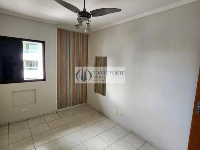 Apartamento com 2 dormitorios 1 suite 1 vaga, Varanda no Canto do Forte PG