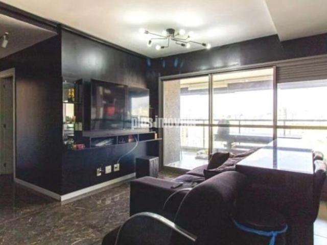 Apartamento com 2 dormitorios, 1 suíte 1 vaga andar alto, vista livre